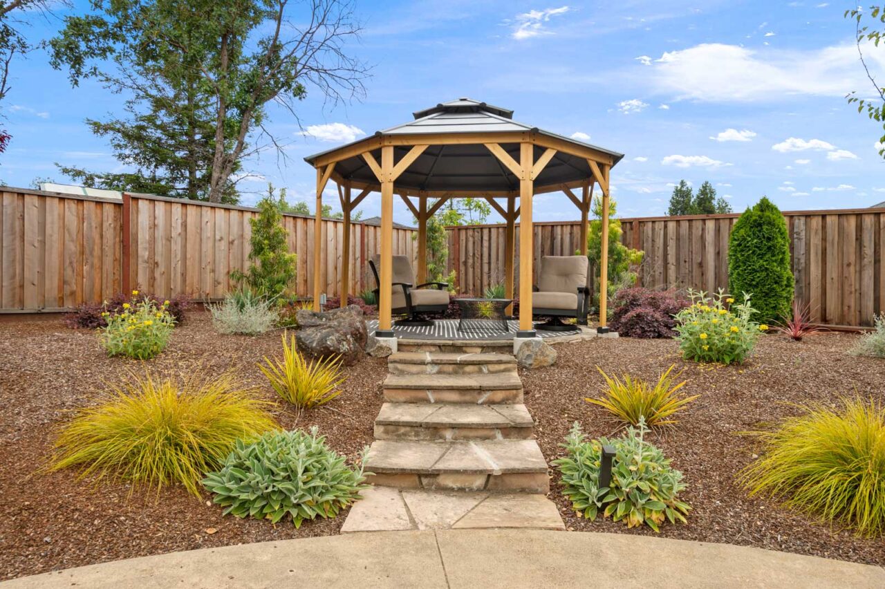 Wooden Structures - Northview Landscaping